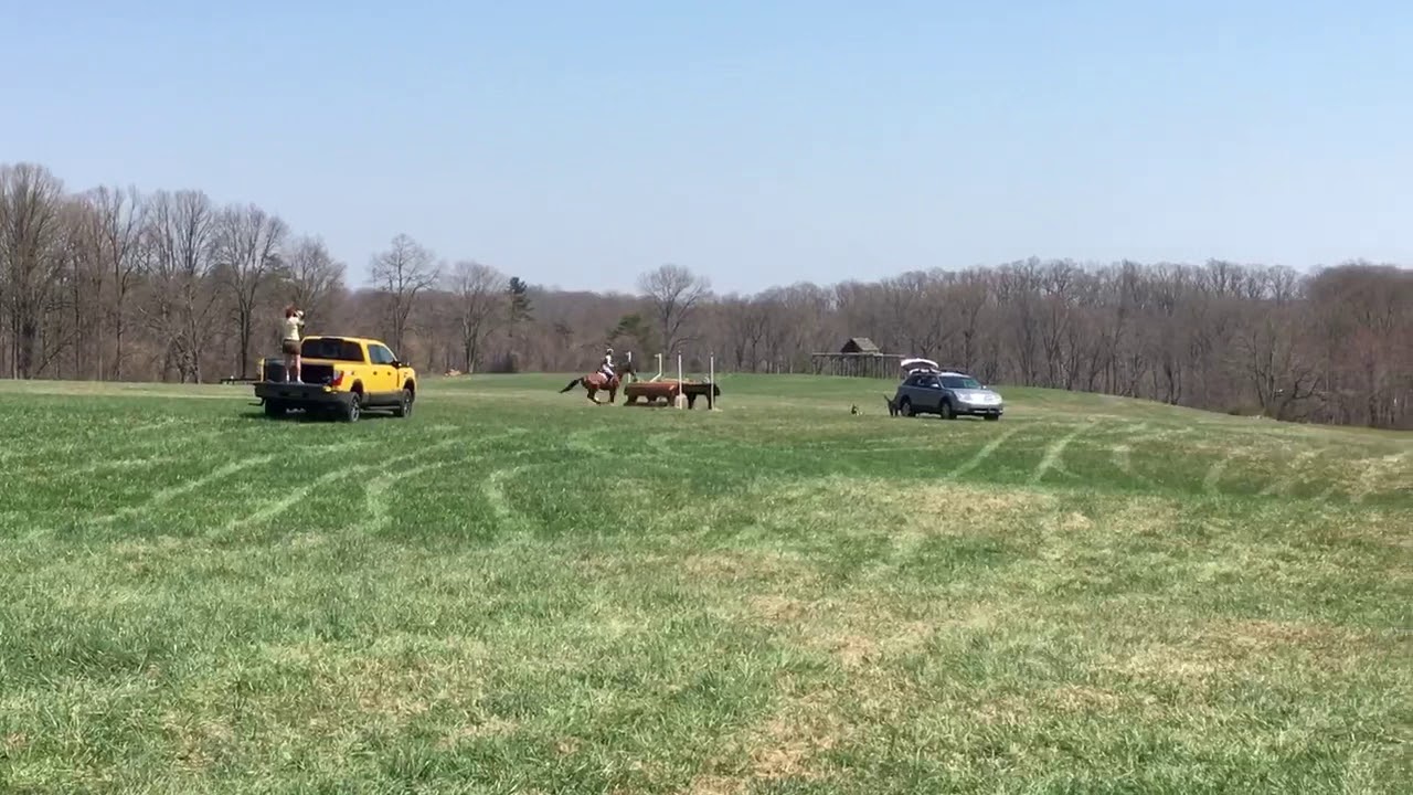 Stephanie Cauffman and Chatsworth Third Revolution OI XC - YouTube