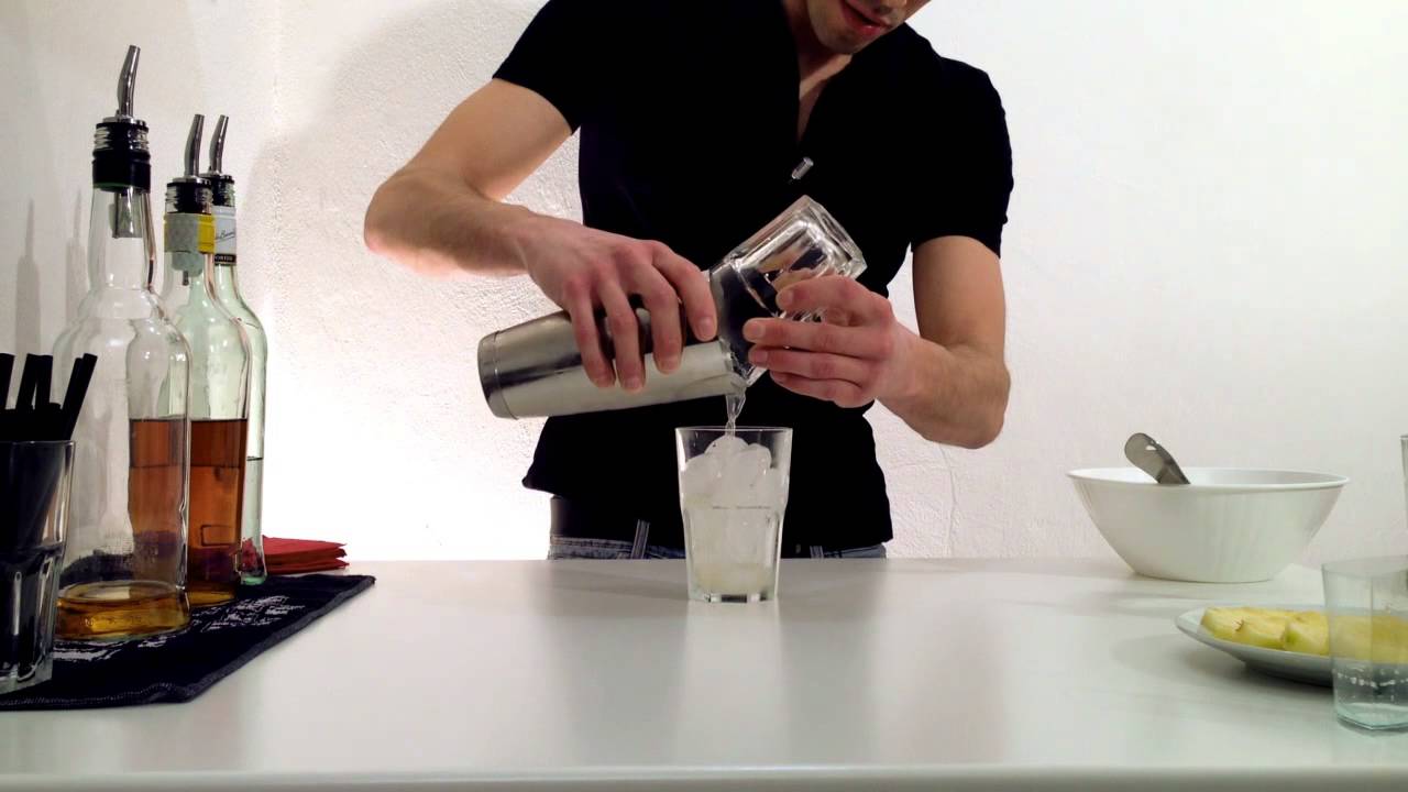 Mai Tai Cocktail Tutorial | Drink Corner - YouTube