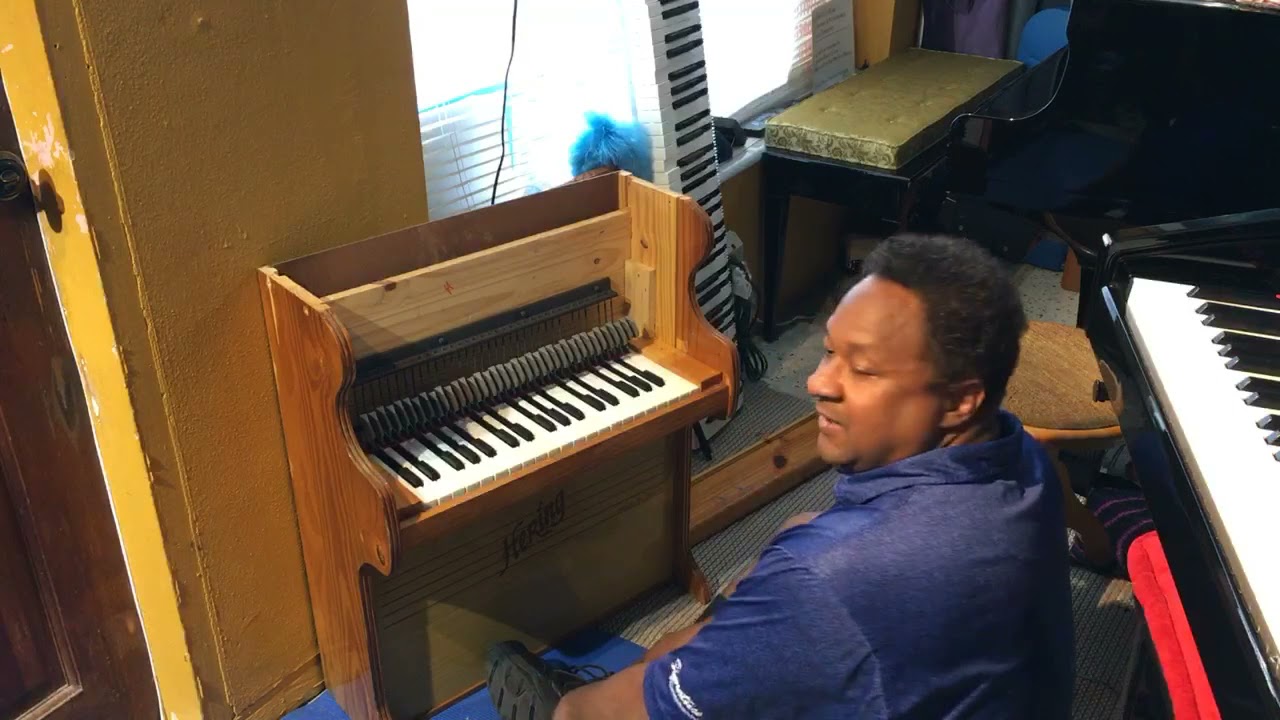 Kris Nicholson Toying wrong with his Rare Hering Toy Upright Piano made ...