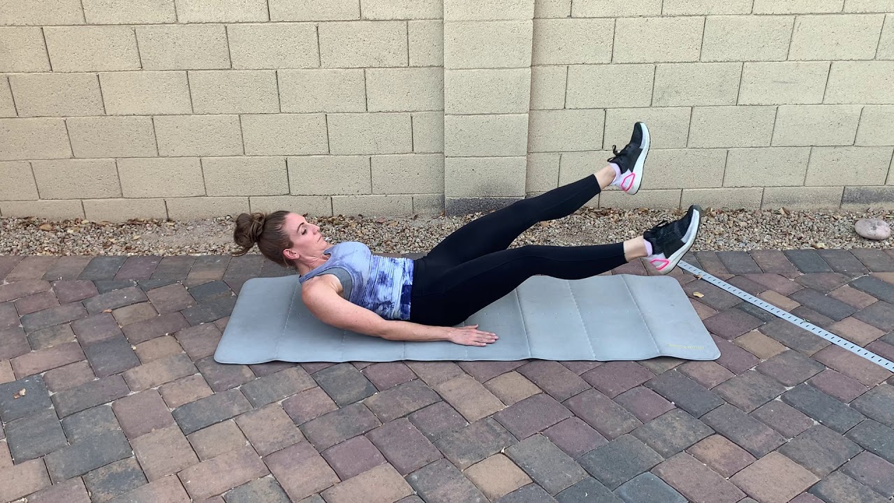 Isometric Crunch Hold with Scissors - YouTube