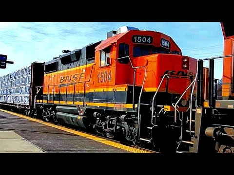 BNSF 1504 GP28-2 Leads Second On Eastbound Manifest Through Lisle Illinois On The Racetrack ...