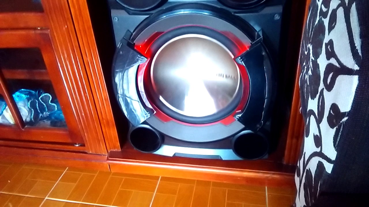 LG cm9530 con cumbia - YouTube