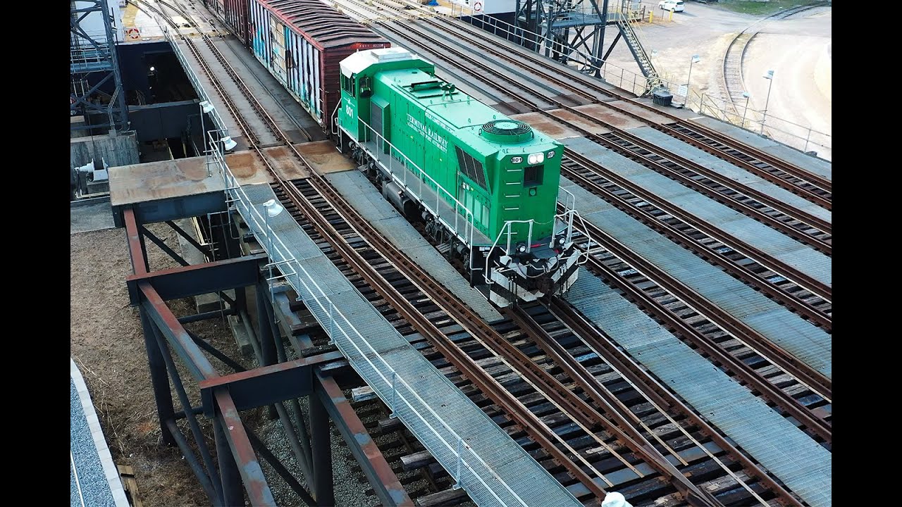 See how CGR's Rail Ferry connects with North American Rail System - YouTube