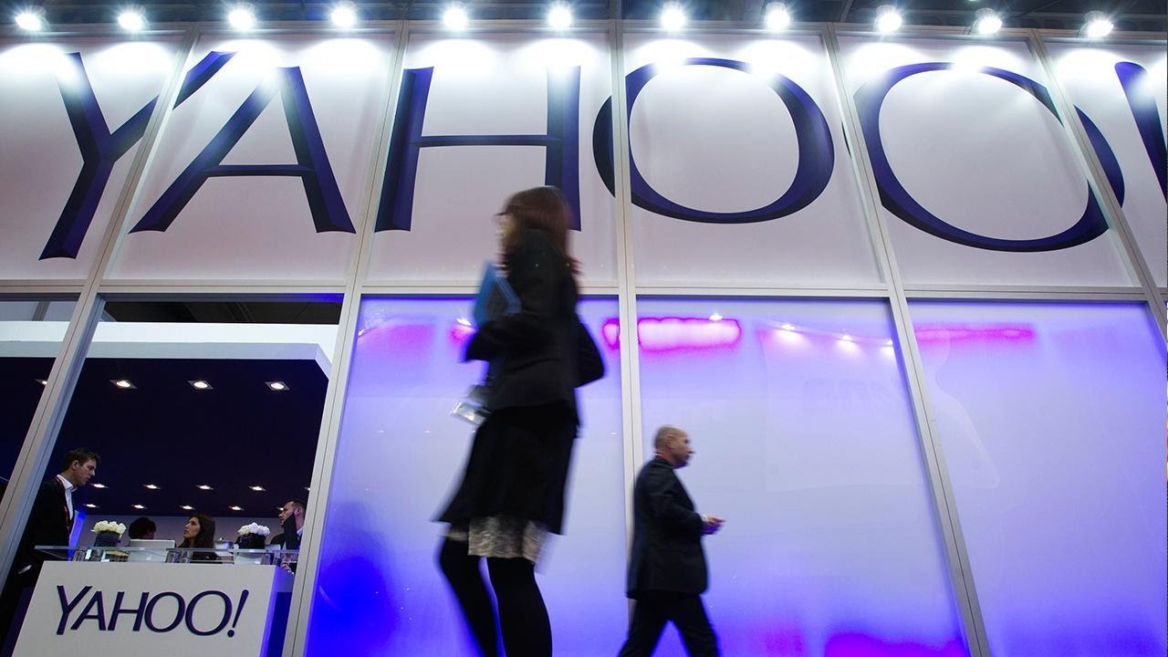 TheStreet: Yahoo! Has More Bidders Than Gilbert/Buffett Says Jim Cramer ...