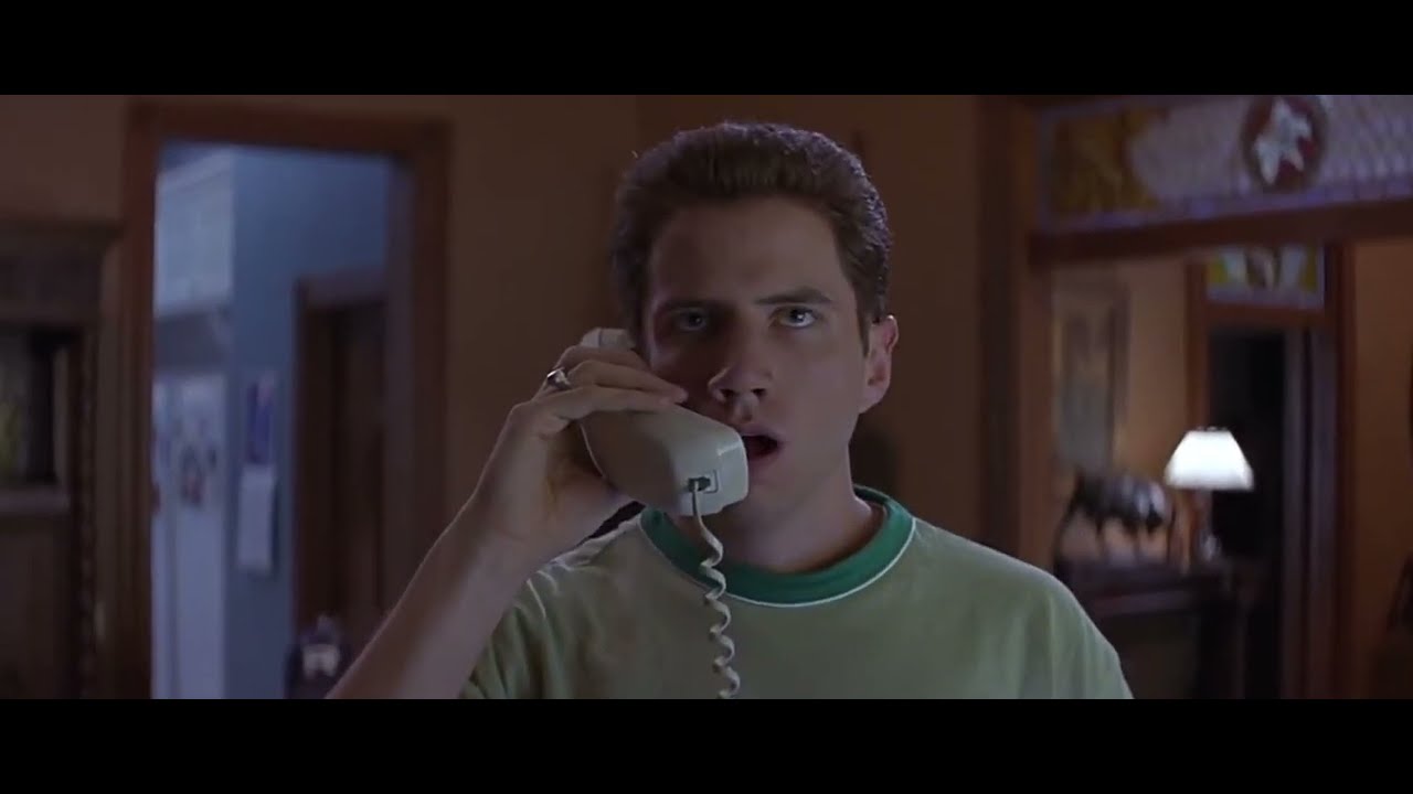 Scream 1996 How to survive a Horror movie scene - YouTube