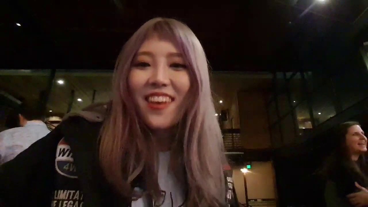 Yuggie_TV in texas singing Country Roads - YouTube