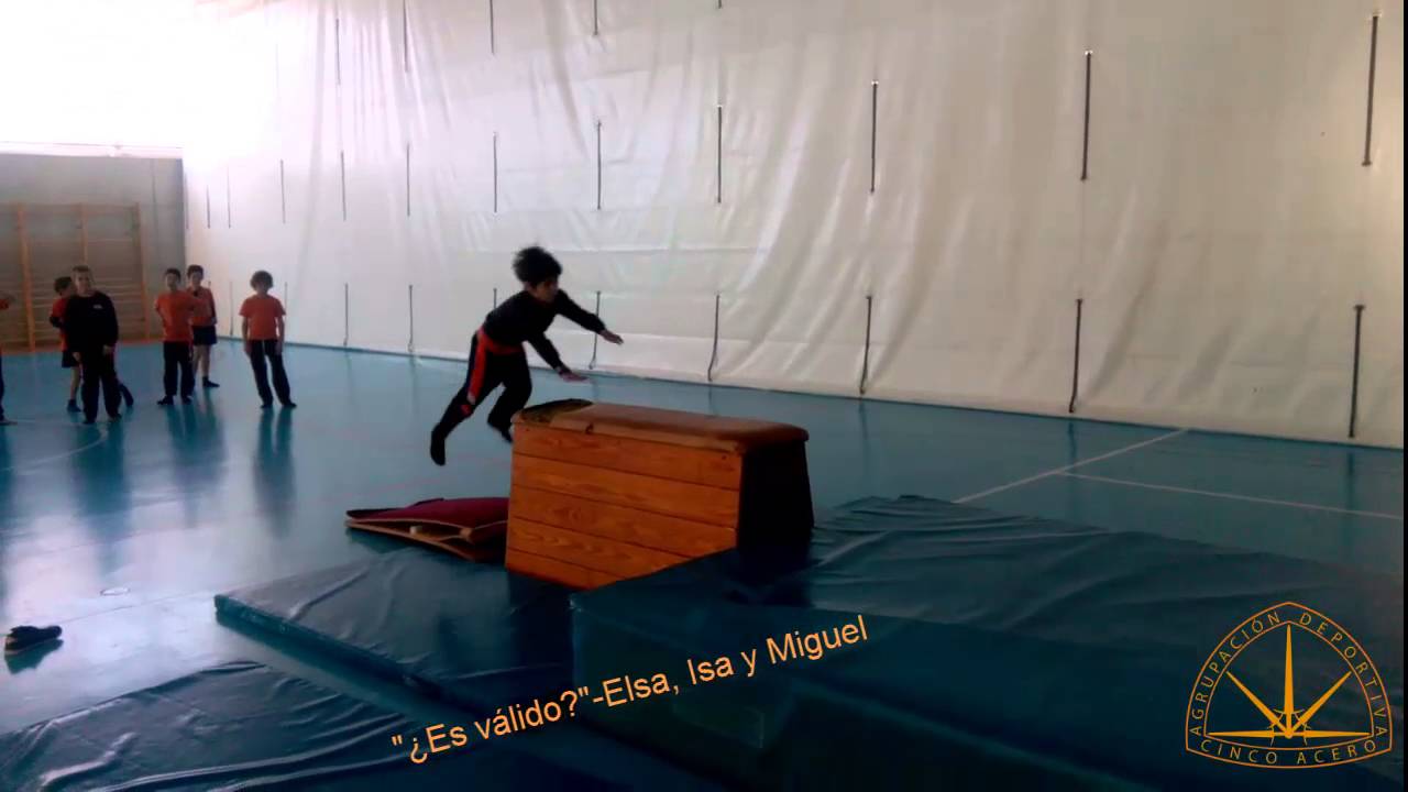 Atletismo plinto - YouTube