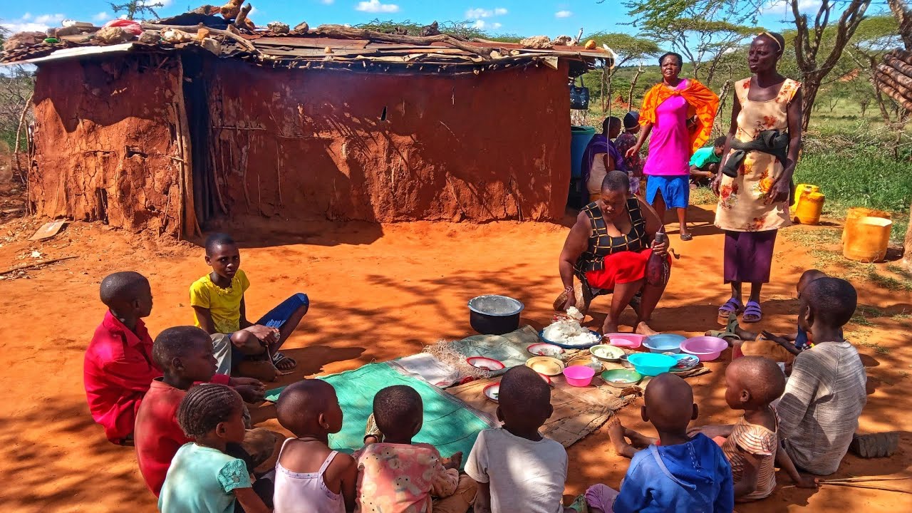 Cooking the most appetizing delicious traditional Masaai food in ...