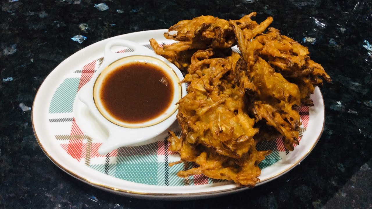 Crispy cabbage pakora/ Band gobhi pakora/cabbage fritters - YouTube