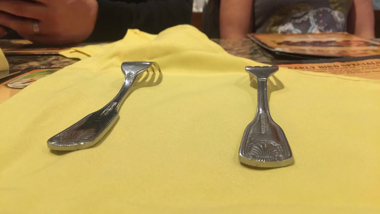 the dancing forks - YouTube