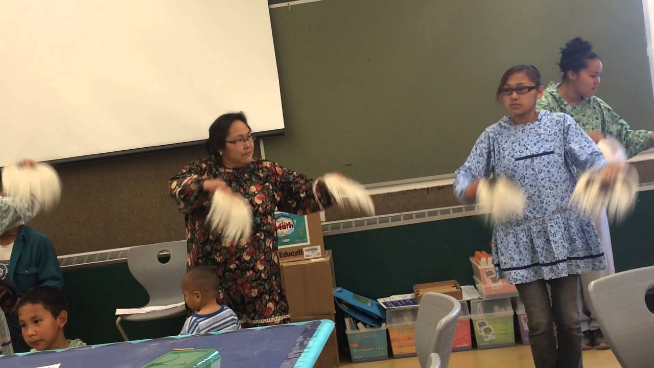 Yup'ik Dance - Mountain Village - August 2014 - YouTube