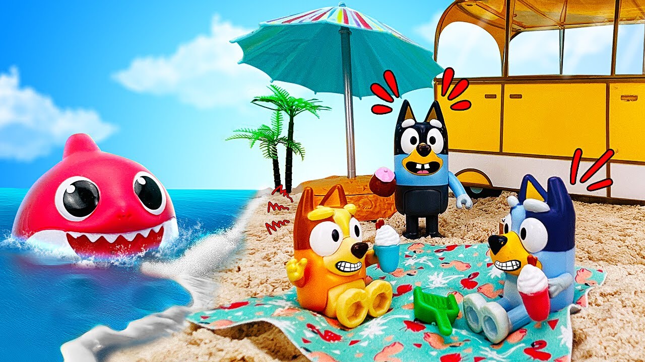 Bluey & Bingo's Fun Vacation Adventure at the Beach | Pretend Play ...