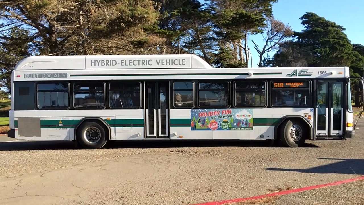 AC Transit 2016 Gillig Low Floor HEV 40' #1566 on Line 51B at ...