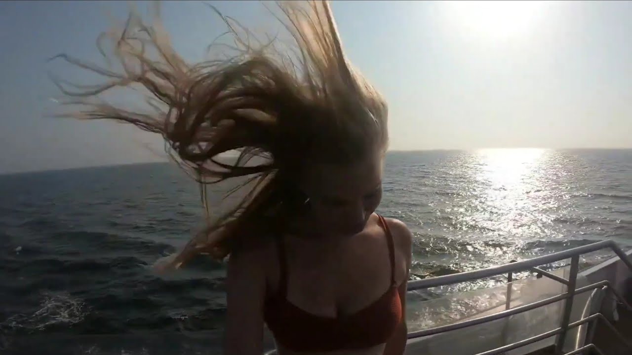 Windblown Girls 2 - YouTube