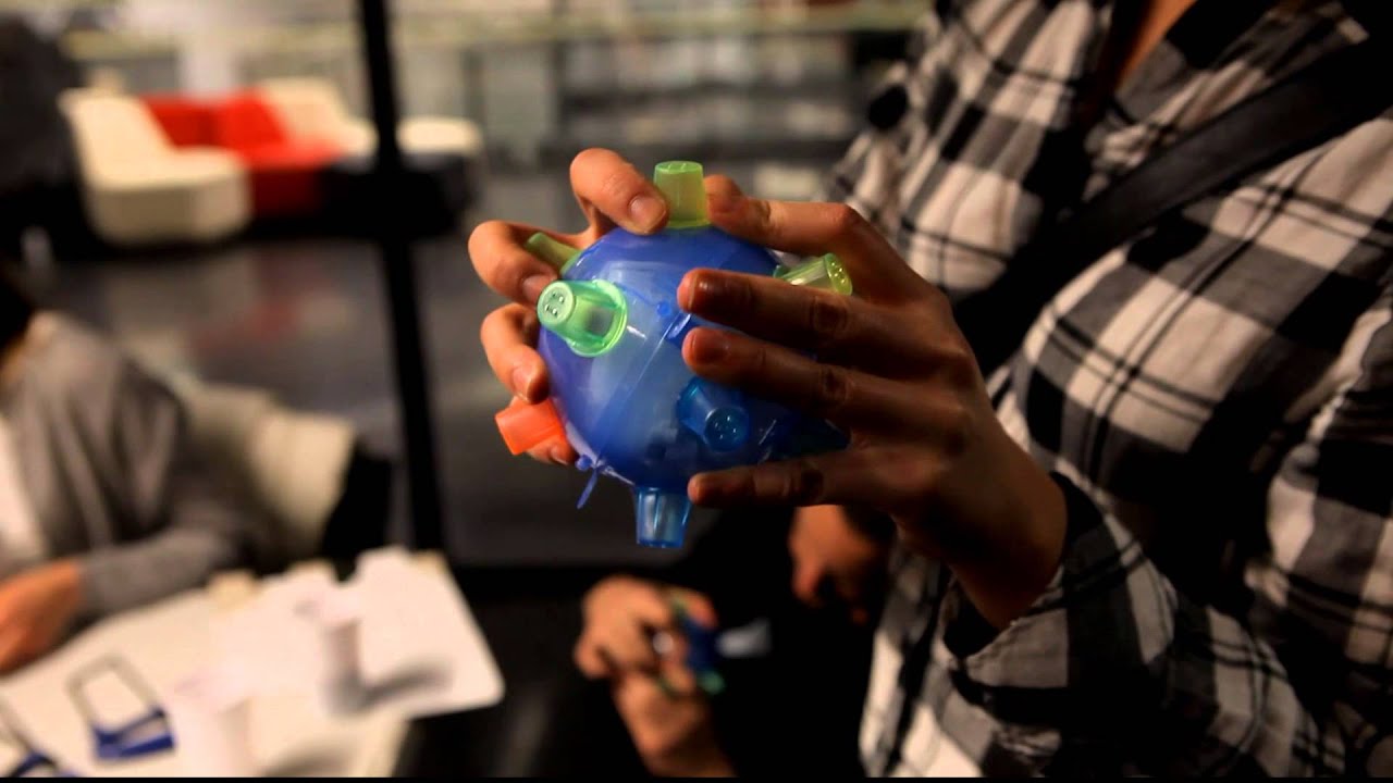 Cafe Neu Romance 2013: Zaven Paré: Electronic Puppet Workshop - YouTube