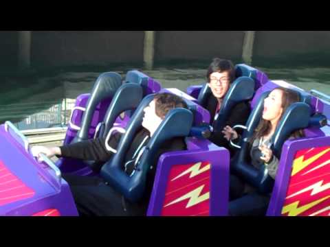 Hız treninde korkudan altına sıçan ergen   Akıllı TV Video