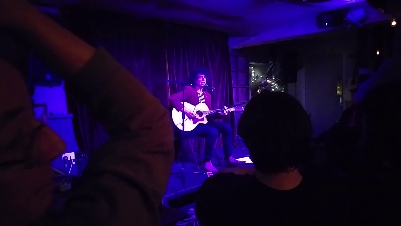 Kavus Torabi live and acoustic at The Harrison, London 9th December ...