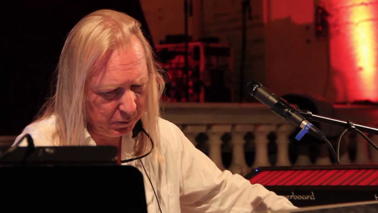 Deep Forest's Eric Mouquet - YouTube