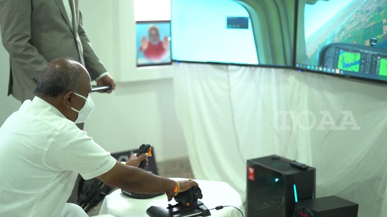 BASIC FLIGHT SIMULATOR - YouTube