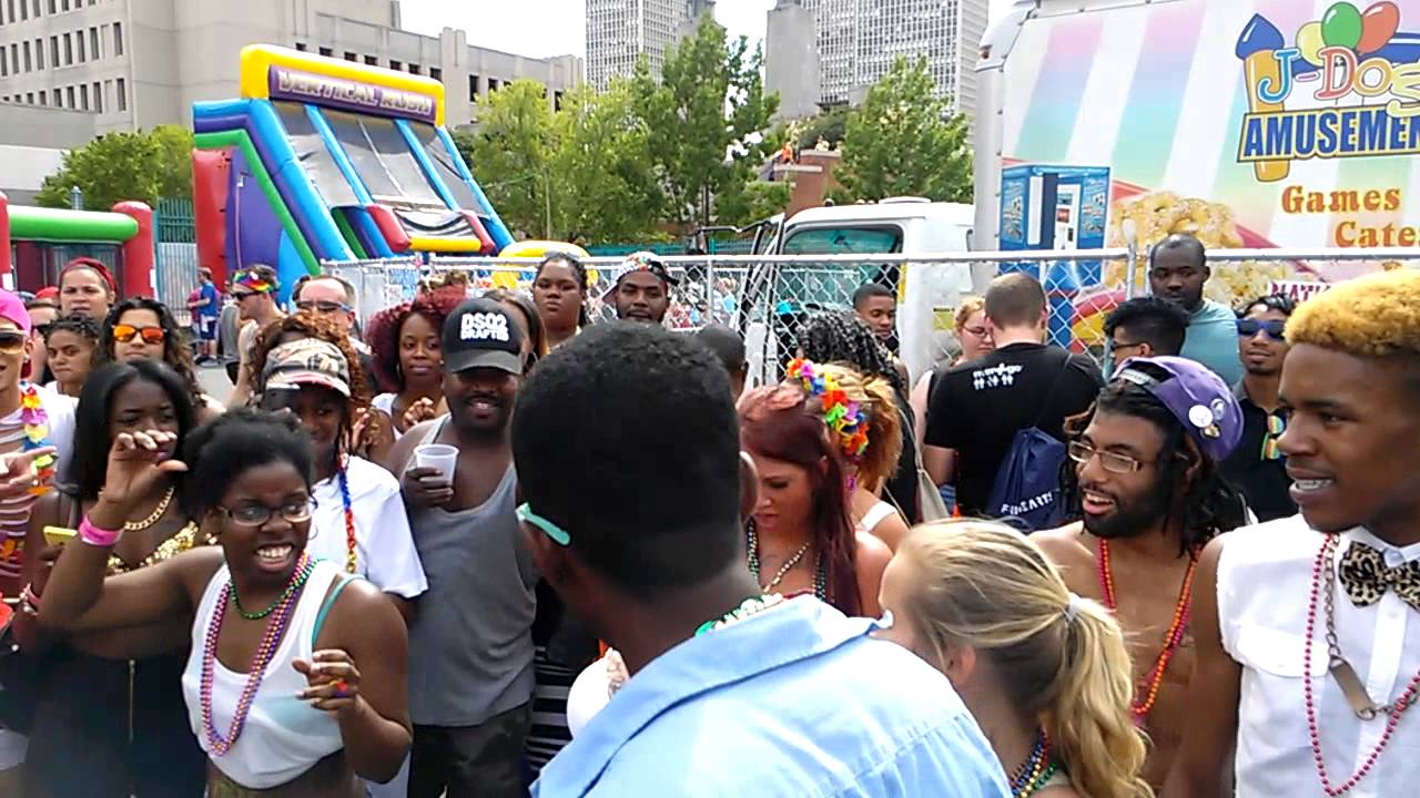 2014 Philadelphia Gay Pride DJ June Rodriguez - YouTube