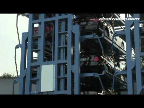 Funcionamiento de parqueo vertical - YouTube