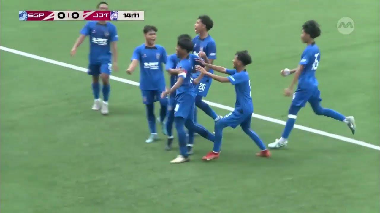 Johor's Fahmi Nor scores sublime freekick vs Singapore U16! | Lion City Cup 2024 Moments - YouTube