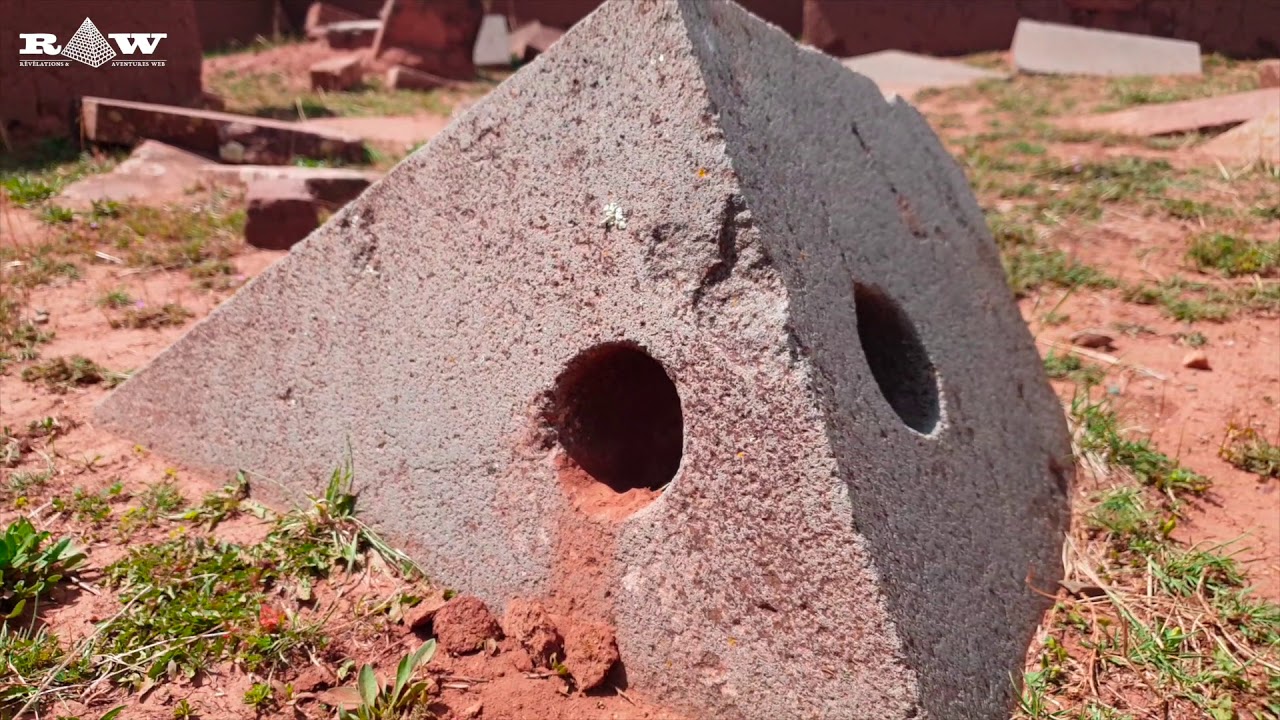 Puma Punku a-t-il été construit au sommet d'une Pyramide ? - YouTube