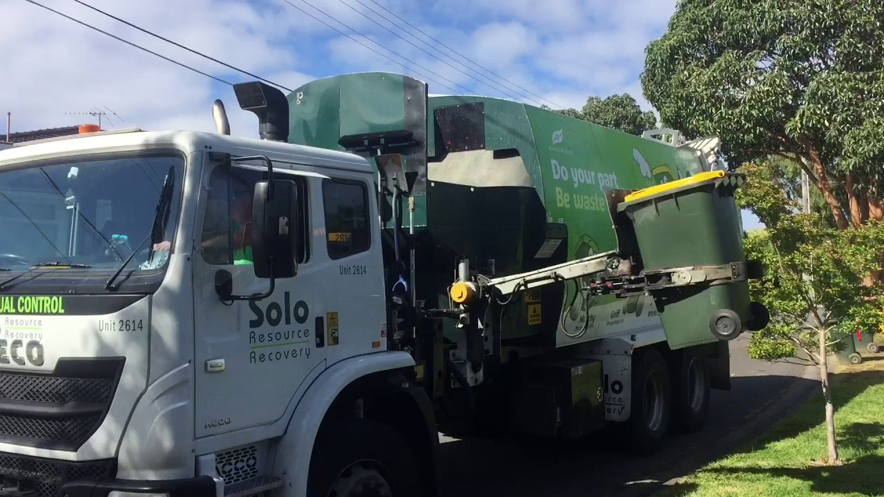 Manningham Recycling Collection - YouTube