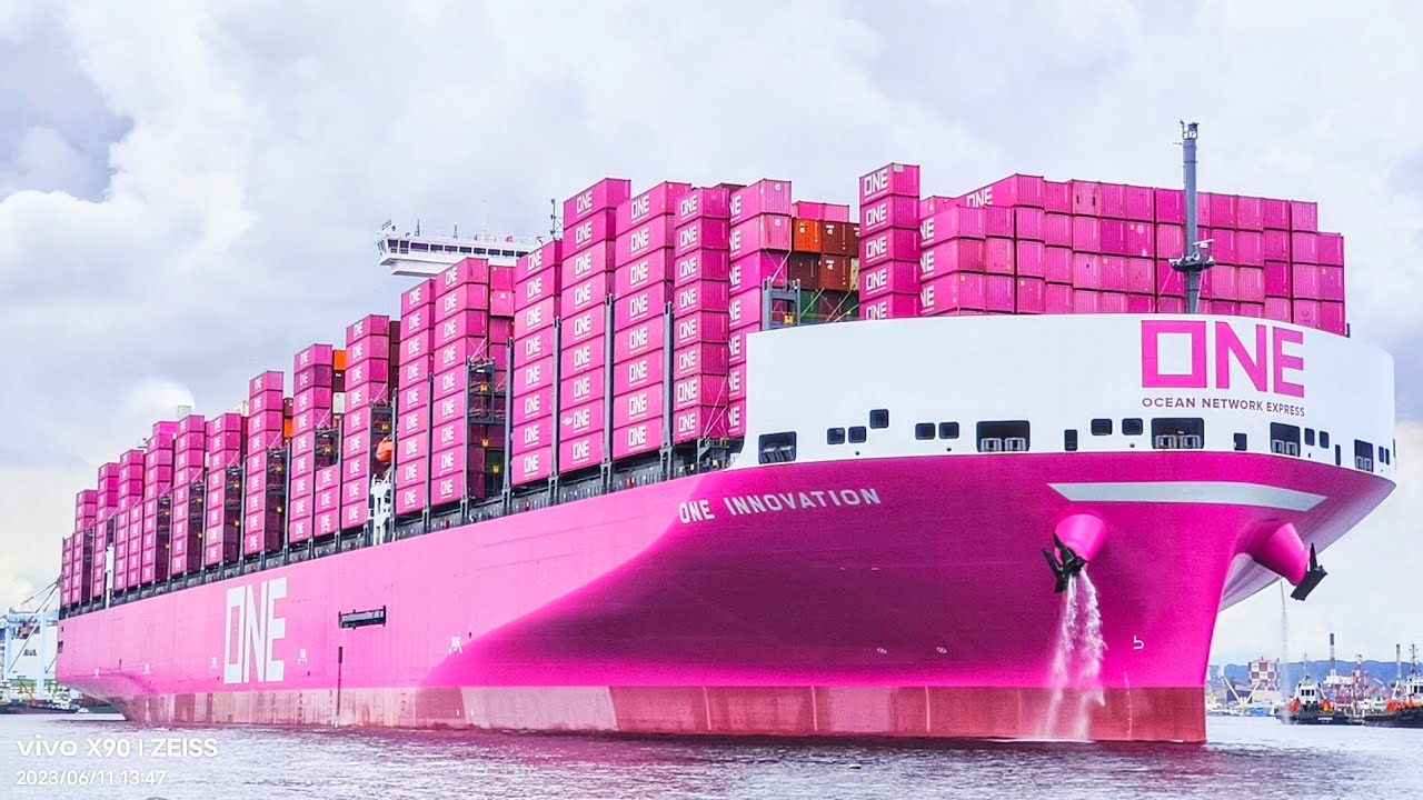 日本航商海洋網聯船務旗下 ONE INNOVATION 創新輪 新船首航高雄出港 - YouTube
