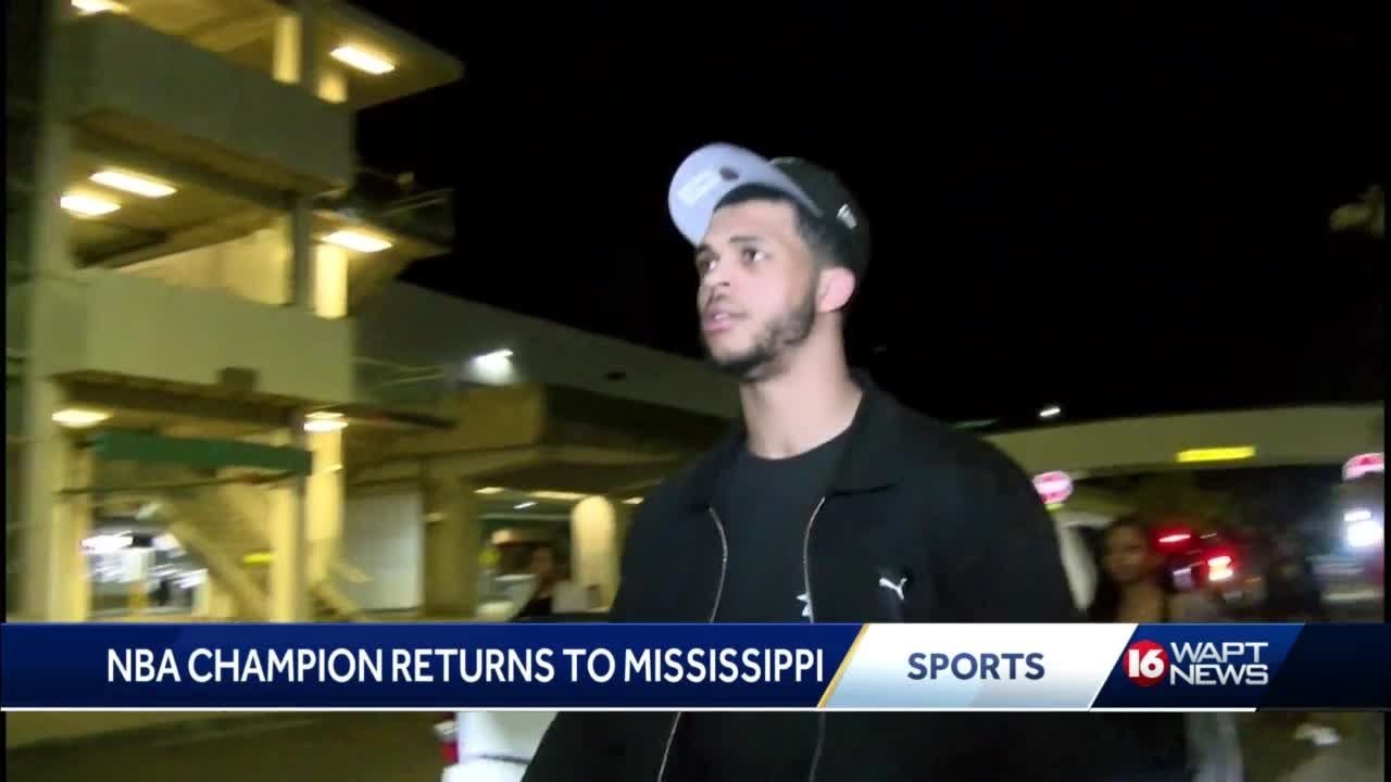 Local standout Quinndary Weatherspoon returns as a NBA Champion - YouTube