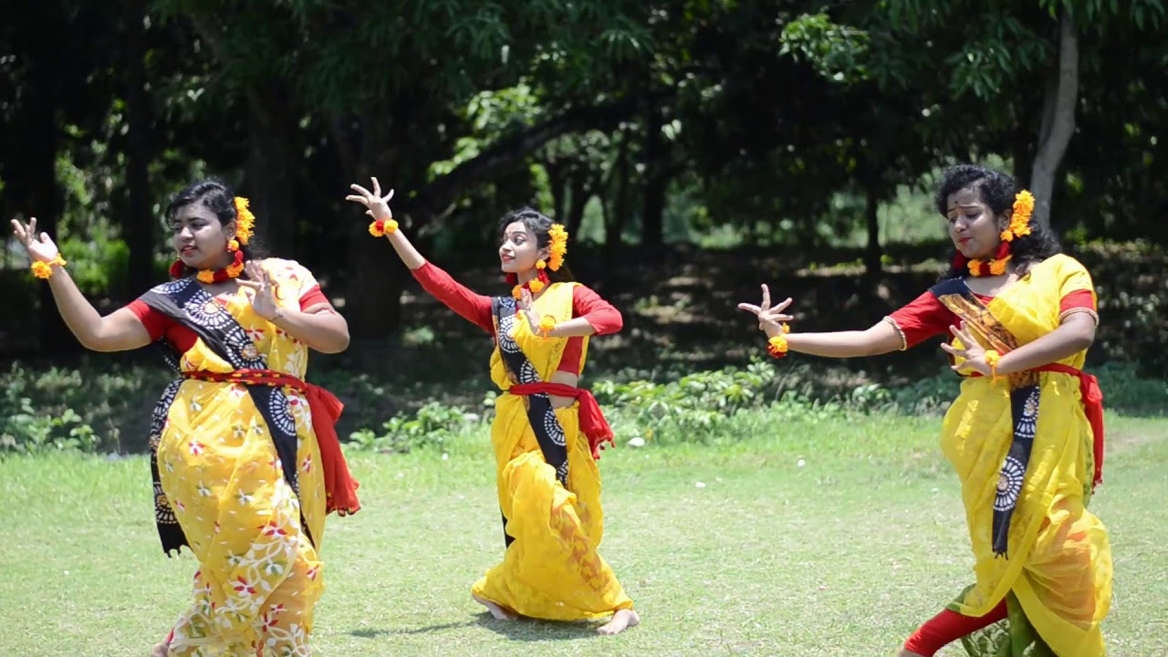|| Jao Pakhi bolo || Bengali Folk Dance || Cover Dance Song || - YouTube