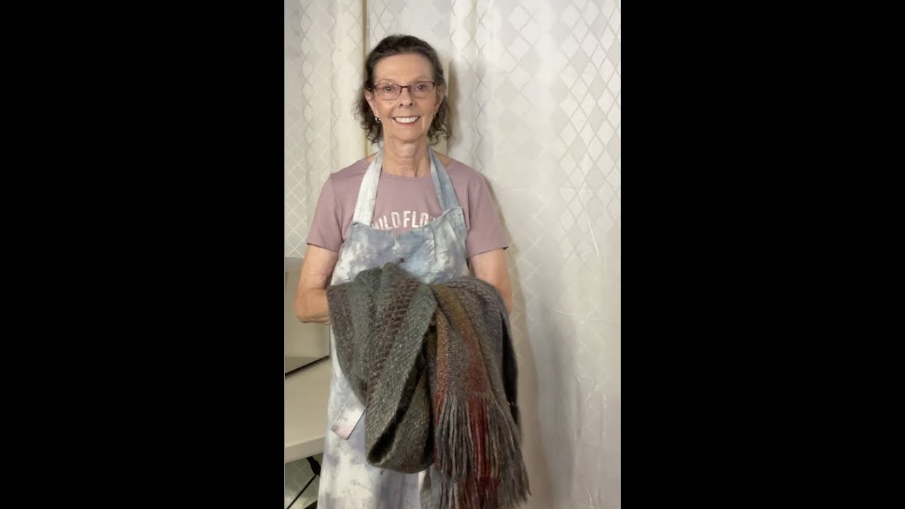 Opalessence Fiber Studio Tour - Margery Vanderbilt Erickson - YouTube