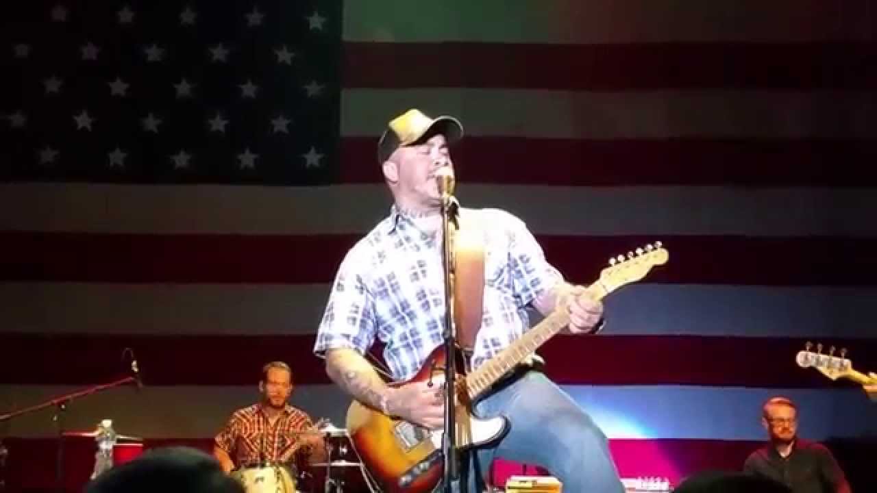 Aaron Lewis The Road - YouTube