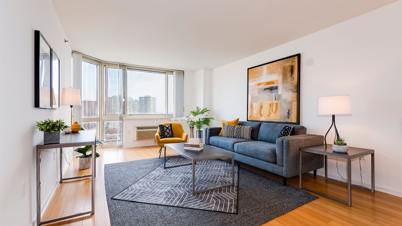 INSIDE Jersey City's Hidden Gem Apartment with INCREDIBLE Views. - YouTube