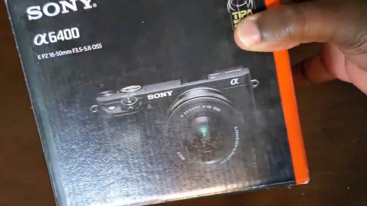 Sony a6400 unboxing and quick setup - YouTube