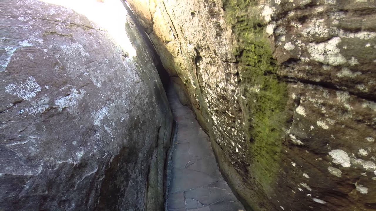 ROCK CITY, TENNESSEE....GOING IN TO THE CAVE.... AMAZING PLACE ...