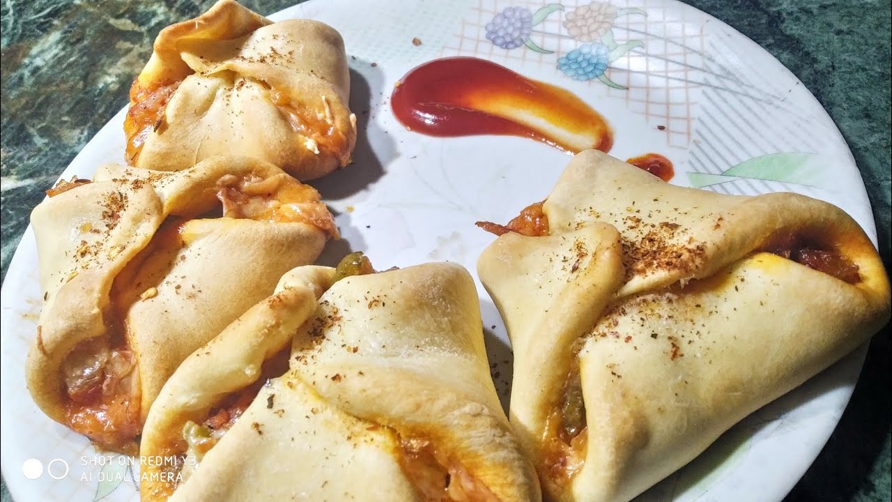 Domino's Style Zingy Parcel Recipe | Cheese Zingy Parcel Recipe ...