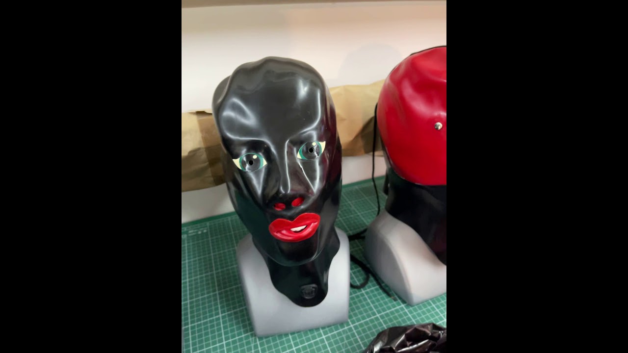 Rubbers Finest Berlin @ Demask Berlin Heavy Rubber Latex Schöneberg ...