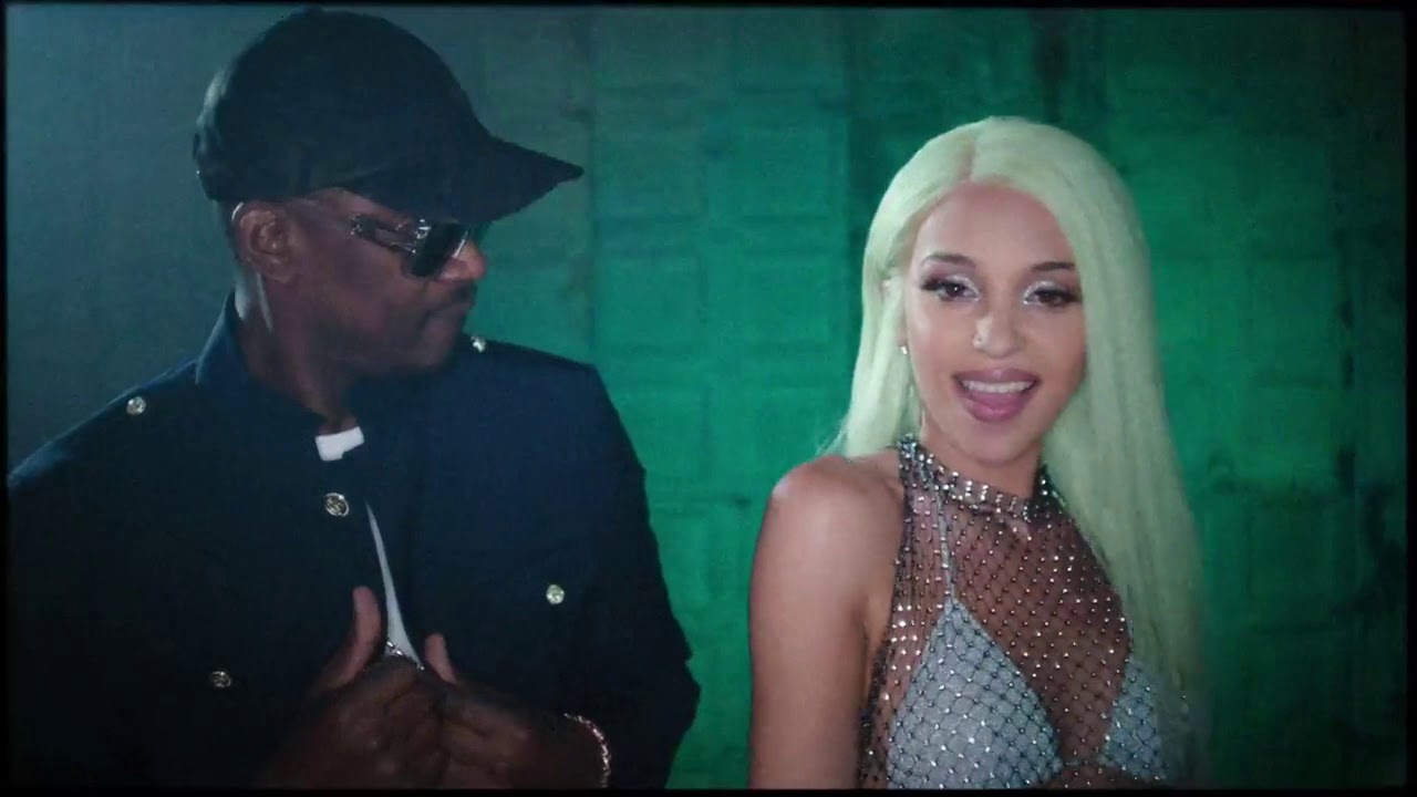 Bad Gyal - Santa María (Video Oficial) - YouTube