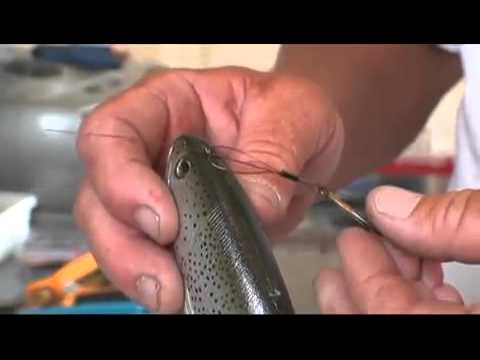 Butch Brown Rigging The Huddleston Deluxe - YouTube