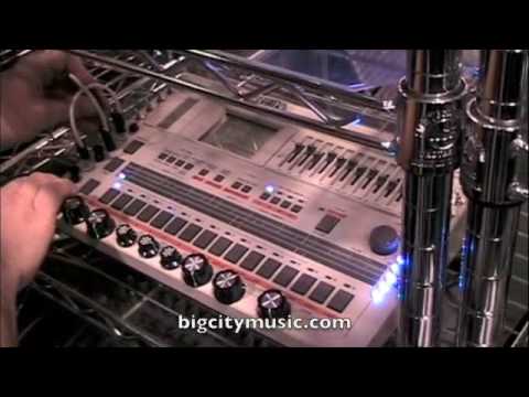 NAMM 2009 - Diabolical Devices TR-707 - YouTube