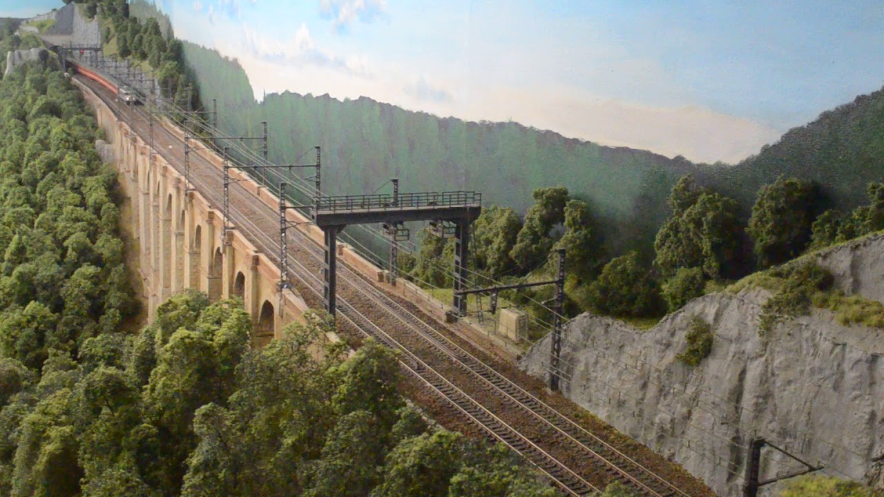 Modélisme: Le Rapide 229 "J-J Rousseau" sur mon réseau HO - YouTube