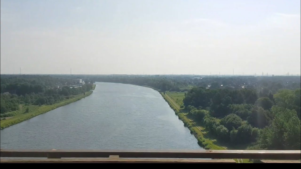 Fahrt auf der Rendsburger Schleife - Ride on the Rendsburger Loop - YouTube