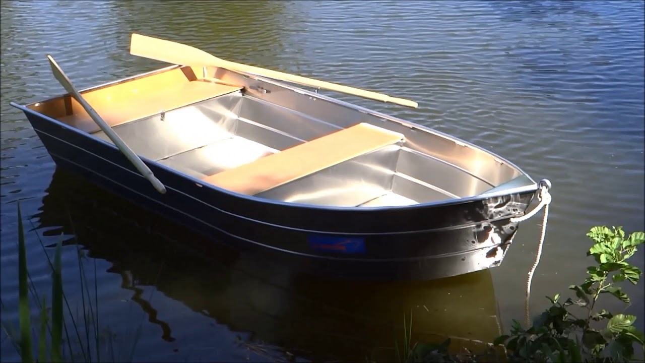 Barque peche en aluminium soudée - Barque 285 - YouTube