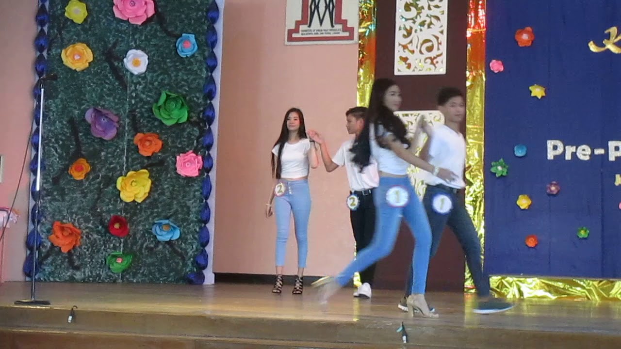 Pre-Pageant Intro Parade - YouTube