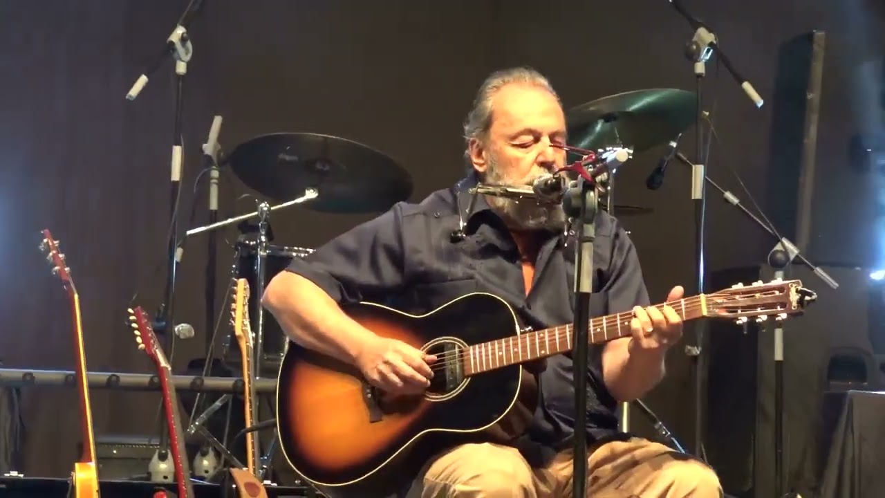 Richard Ray Farrell - Diggin' My Potatoes - YouTube