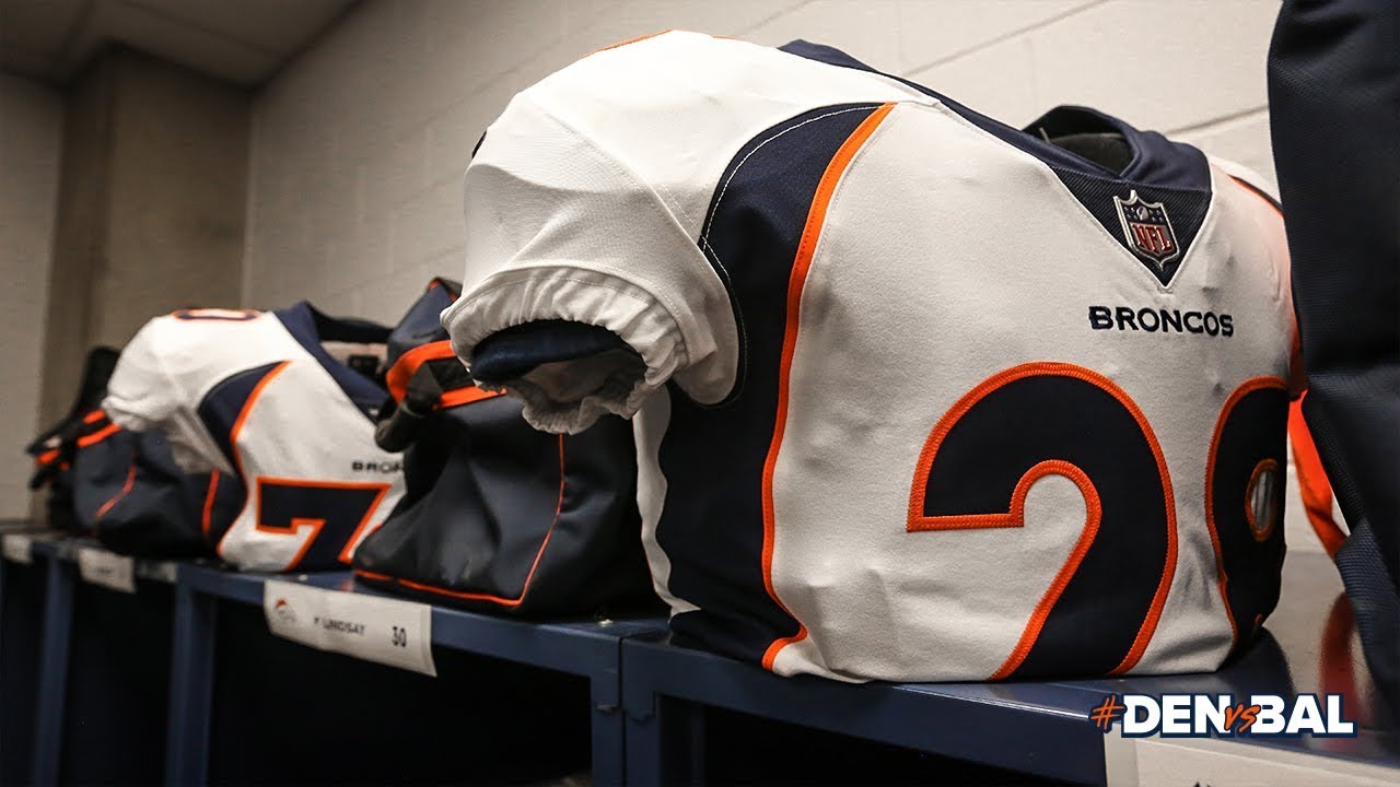Inside the Broncos' locker room ahead of #DENvsBAL - YouTube