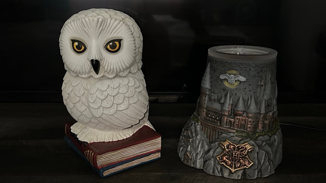Wizarding World | Hogwarts & Hedwig Scentsy - YouTube