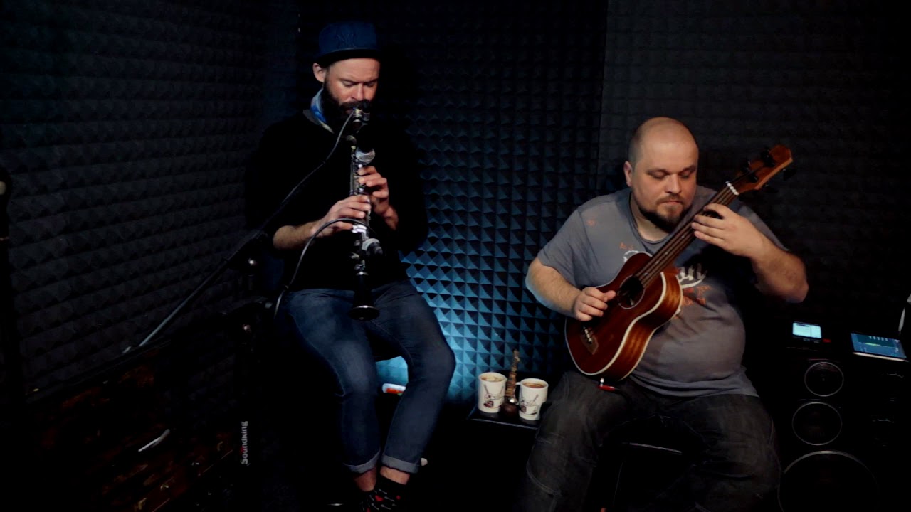 CARAVAN (Duke Ellington) - Clarinet + UBass - YouTube