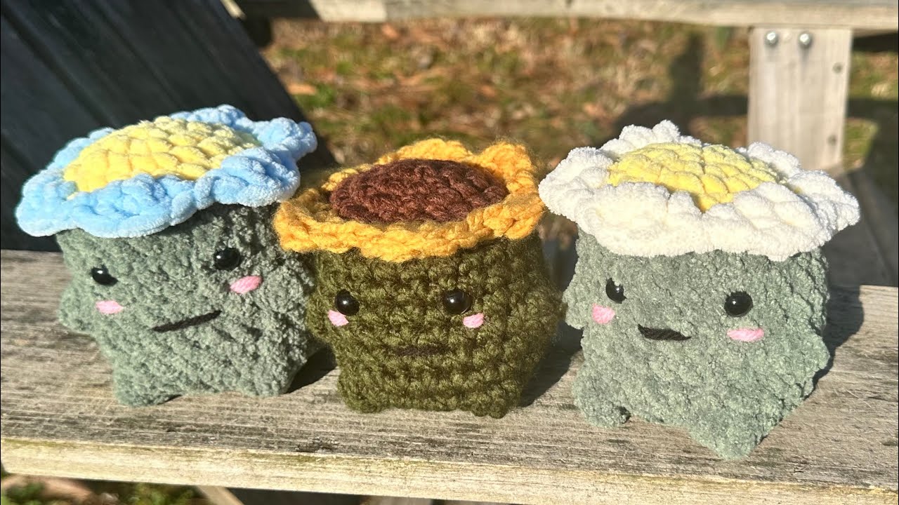 How to Crochet a Flower Fellow ( No Sew Crochet Tutorial) - YouTube